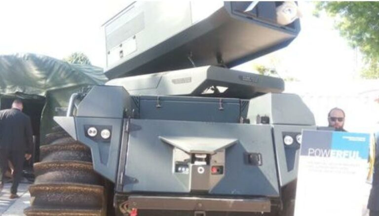 Eurosatory 2022: Rheinmetall Mission Master XT displayed with Hero 120 ...